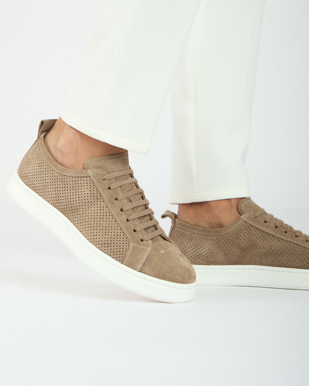 Sneakers - A timeless trend of comfort in men’s fashion