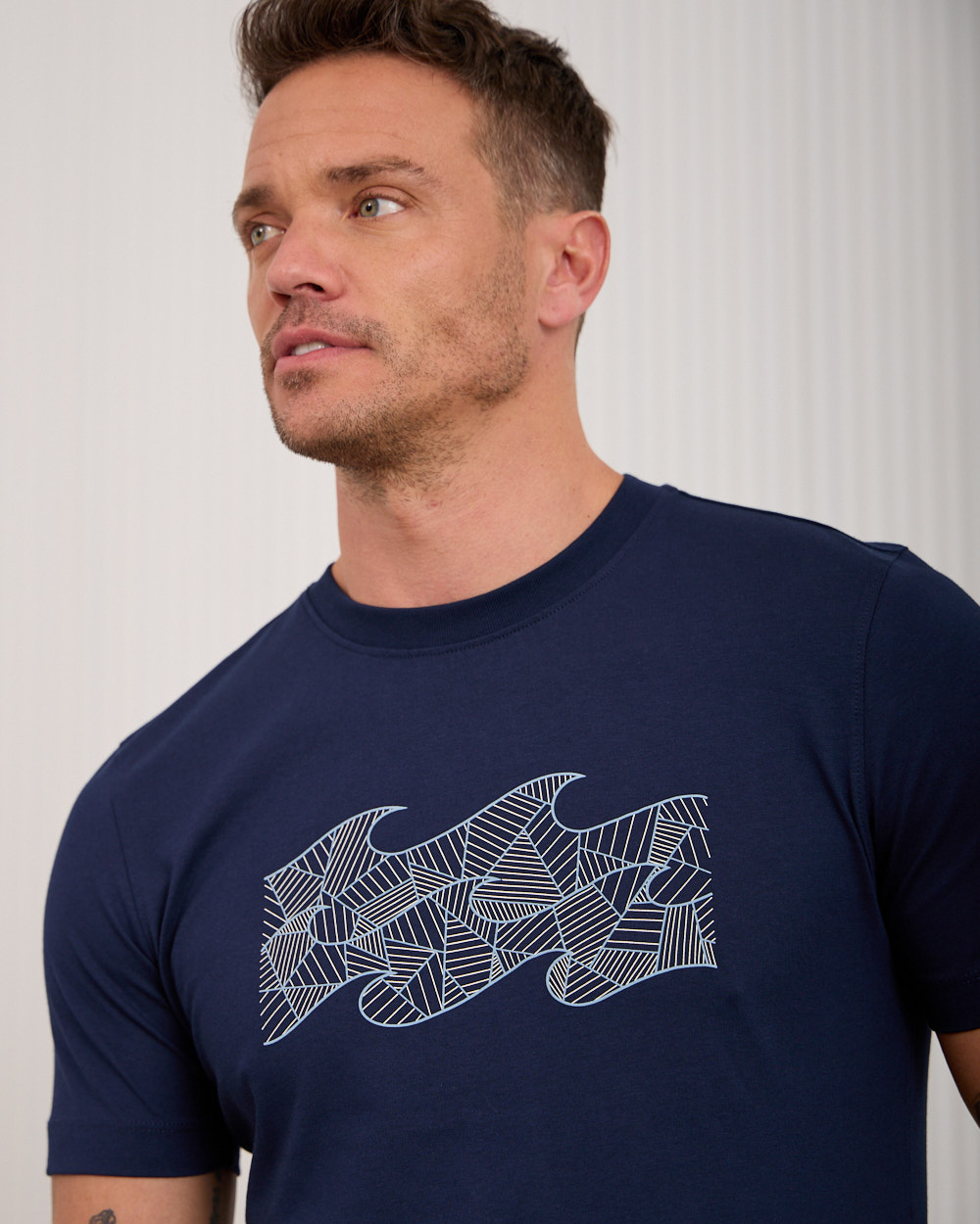 Navy Waves T-shirt