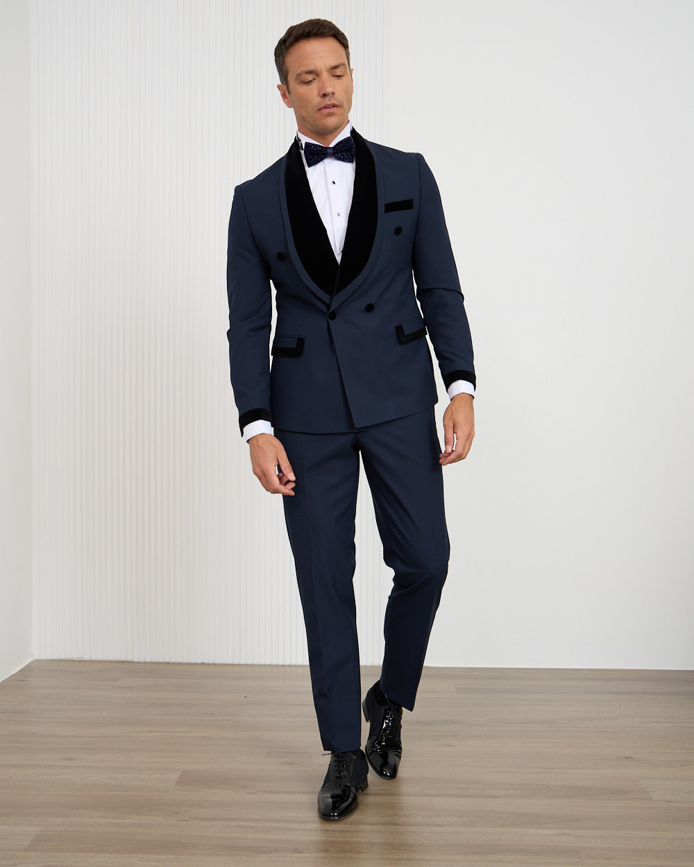 Romantic Rhapsody Look - Square For Men