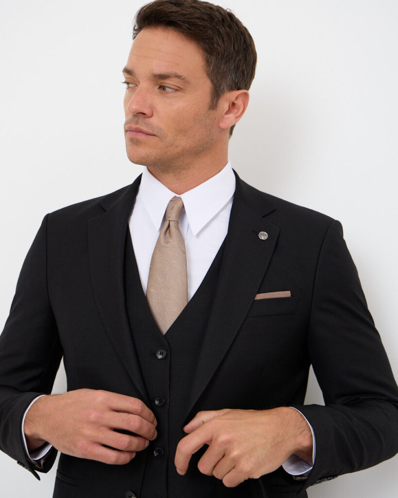 Black Visionary Voyage Suit