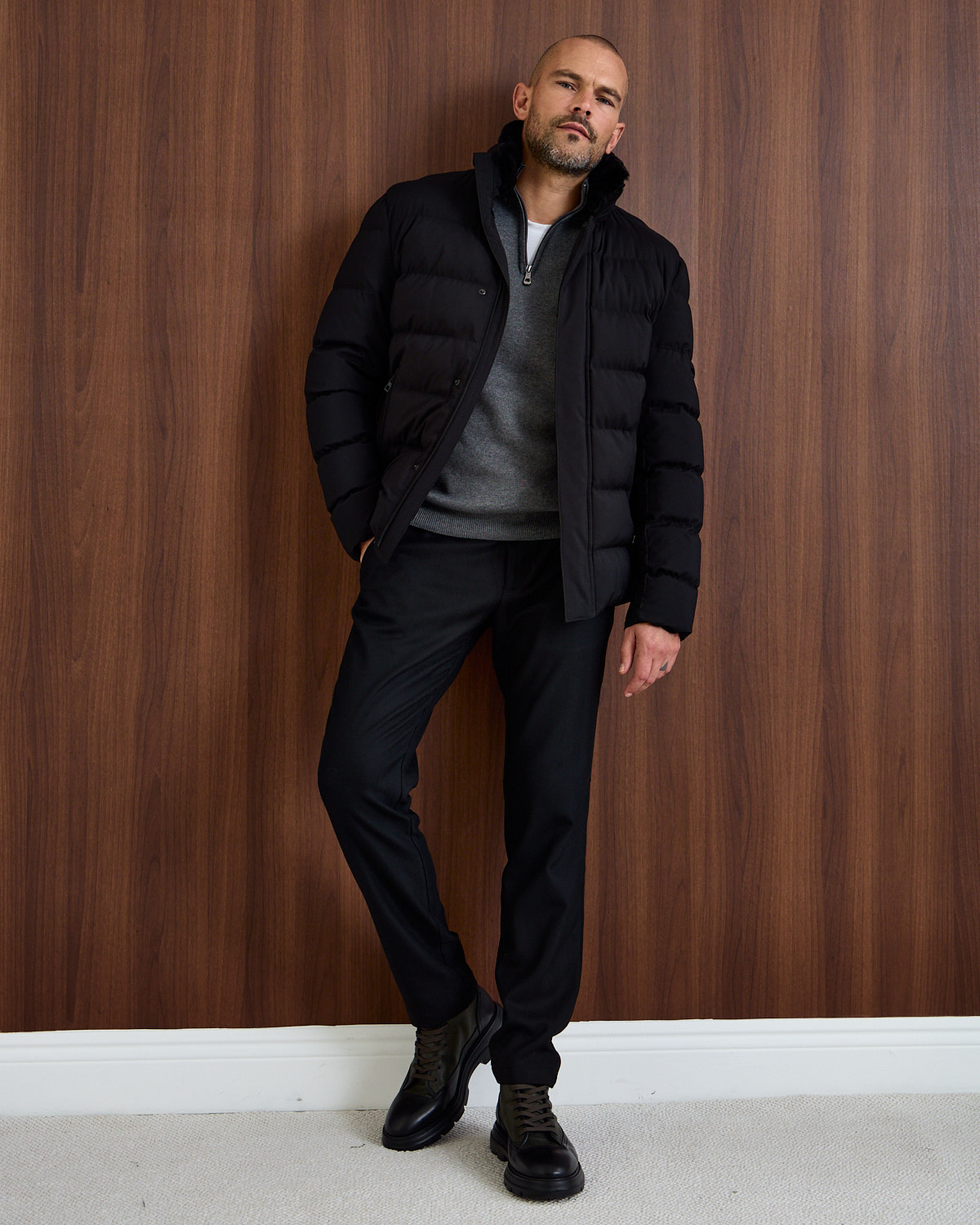 Autumn Errand Look - Square For Men