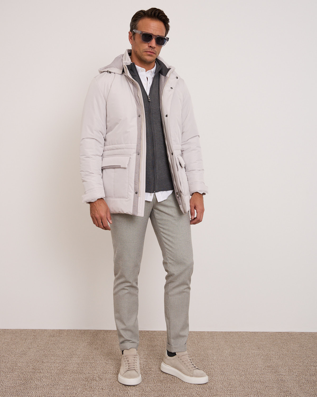 Modern Direction Look - Square For Men
